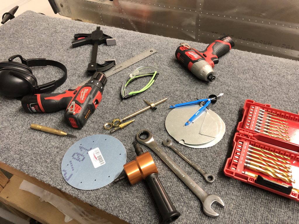 Cutting a round inspection access panel hole - Philip's Sling TSi Build Log
